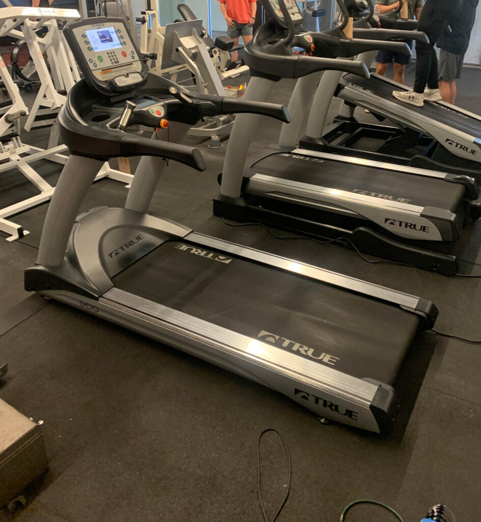 True Fitness 900 treadmill (7 available) - Austin Fitness Equipment ...